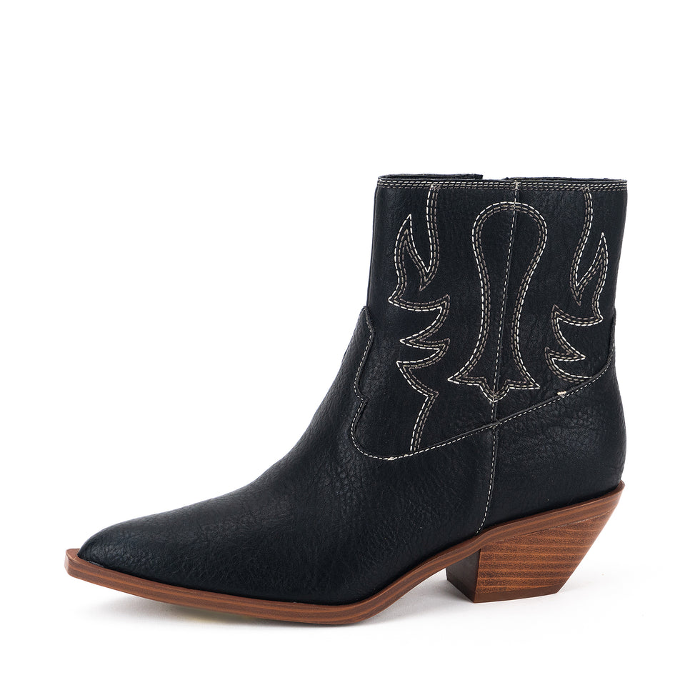 Yellow Box Footwear - Shop Fabulous Sandals, Wedges, Flats, and Boots.