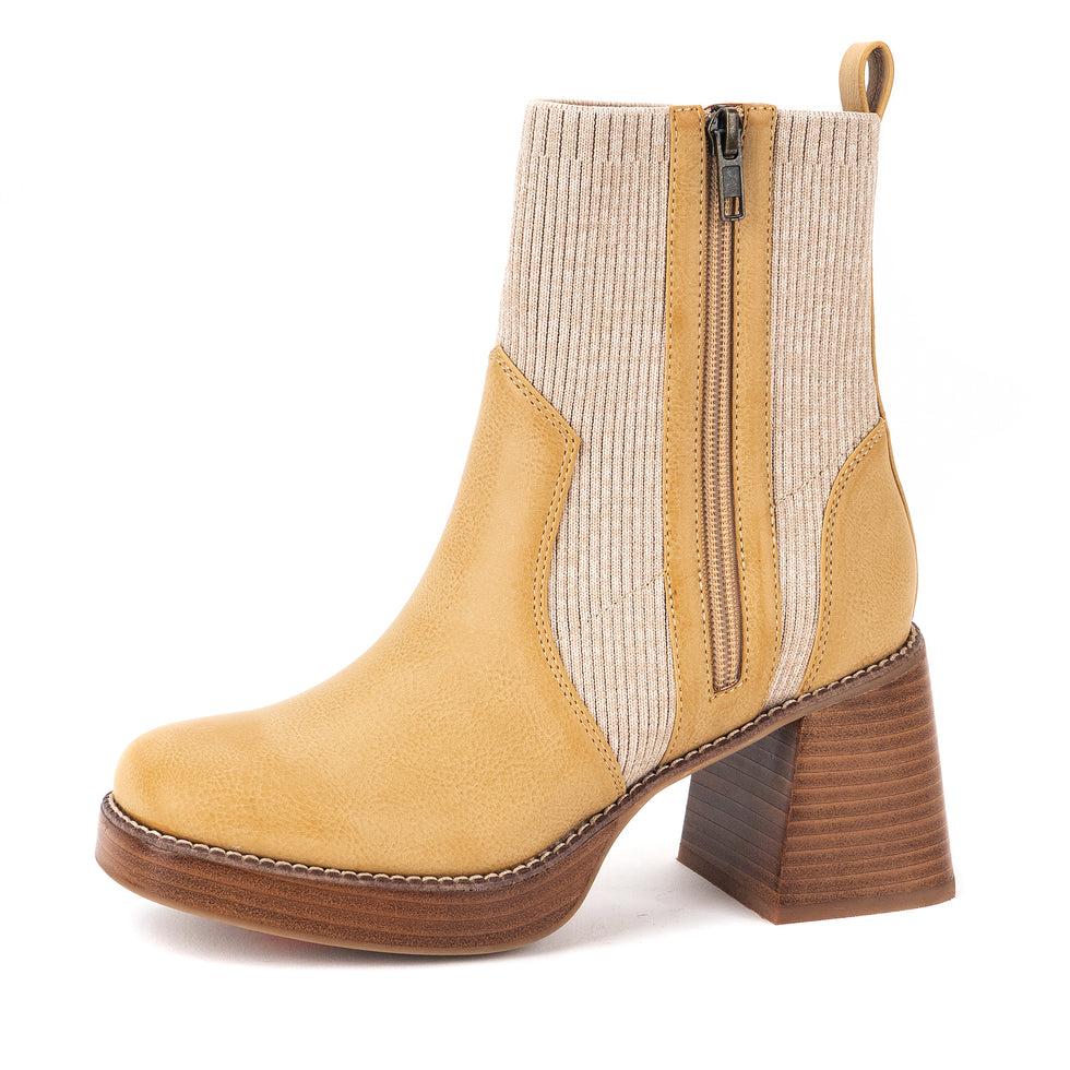 New Arrivals, Women's Sandals, Sneakers, & more | Yellow Box Official Site