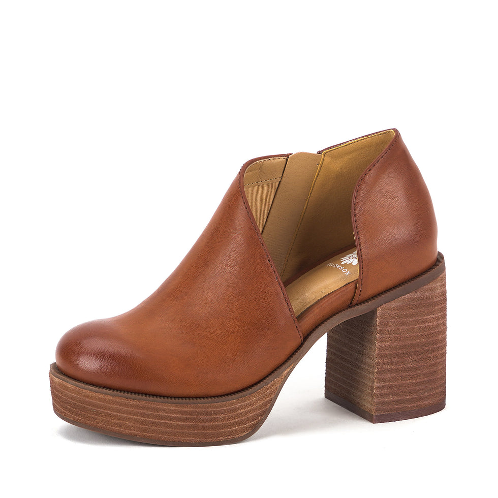 New Arrivals, Women's Sandals, Sneakers, & more | Yellow Box Official Site