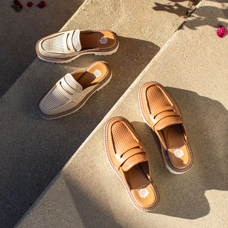 Women's Clogs & Mules | Yellow Box Official Site