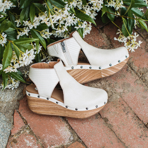 Brooke Wedge Clog | Yellow Box Official Site – Yellow Box Footwear