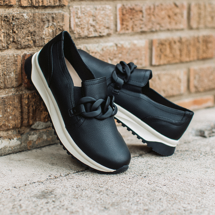 Rory Slip-on Loafer | Yellow Box Official Site