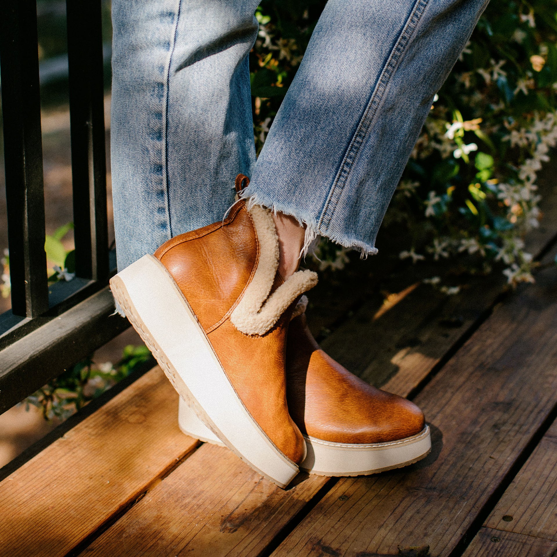 All Shoes | Women's Sandals, & More | Yellow Box Official Site – Page 13